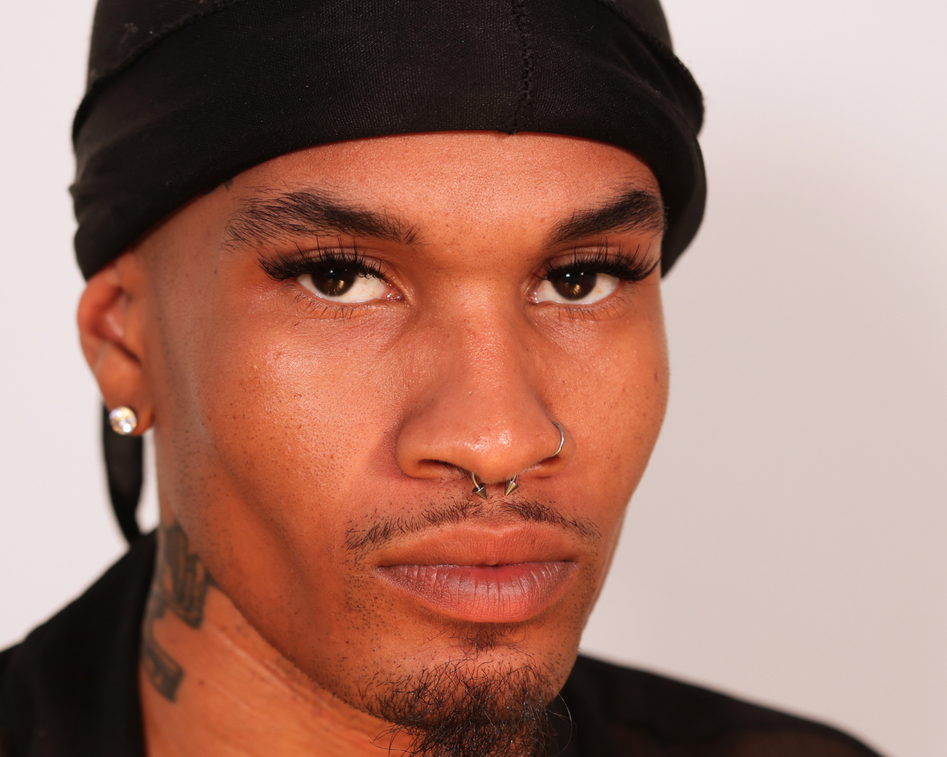 Why Do Men get Lash Extensions? - DFW Lash University